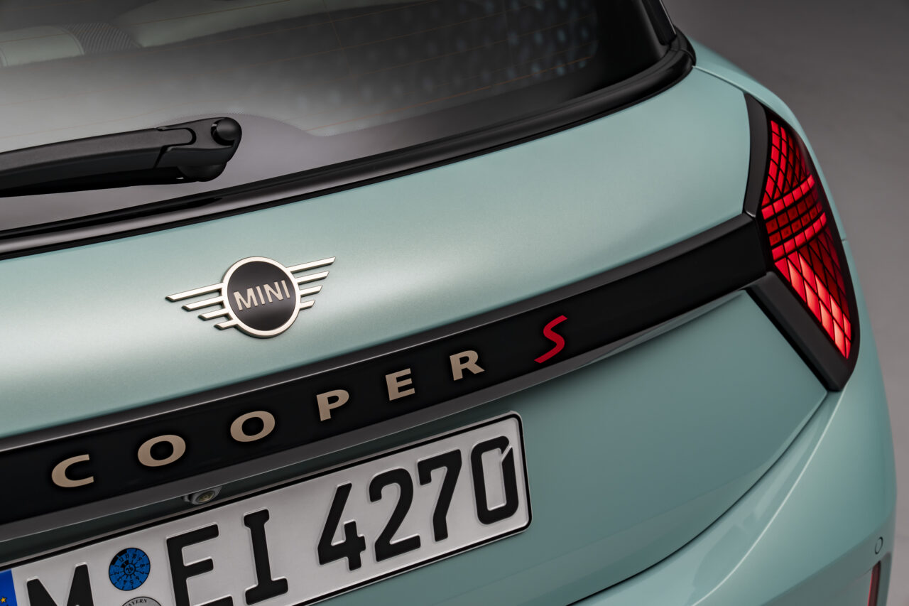Der neue MINI Cooper mit Ottomotor: Der neue MINI Cooper C und der neue ... Der neue MINI Cooper mit Ottomotor: Der neue MINI Cooper C und der neue ...