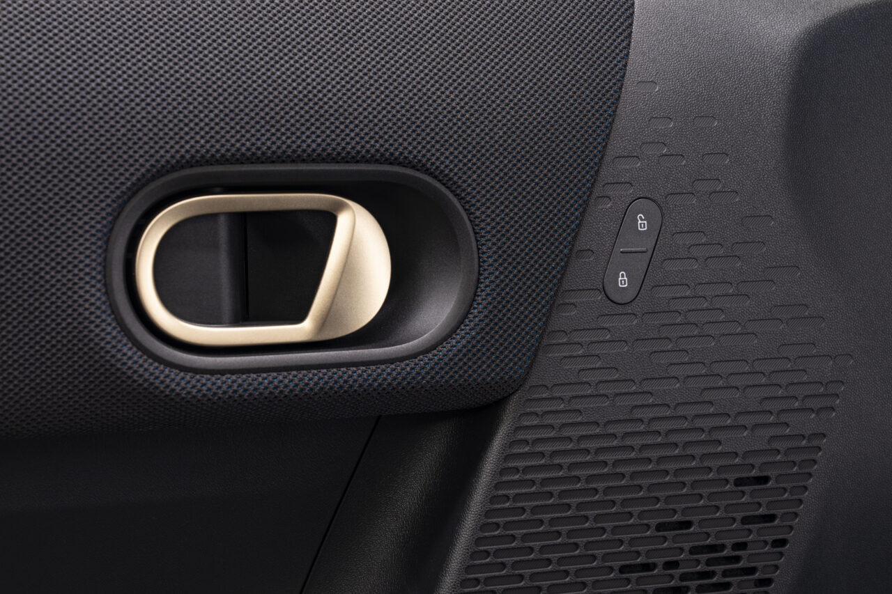 Der neue MINI Cooper mit Ottomotor: Der neue MINI Cooper C und der neue ... Der neue MINI Cooper mit Ottomotor: Der neue MINI Cooper C und der neue ...